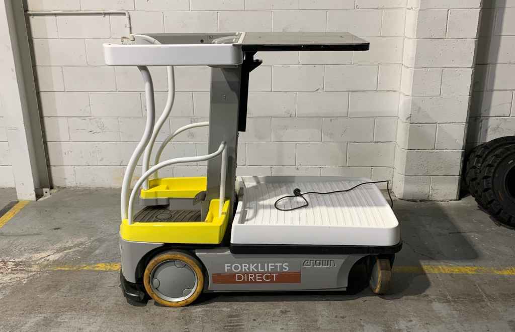Crown Wave Stock Picker - Forklifts Direct